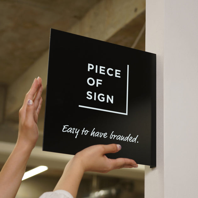 Blade Signs | Custom Shop Signs