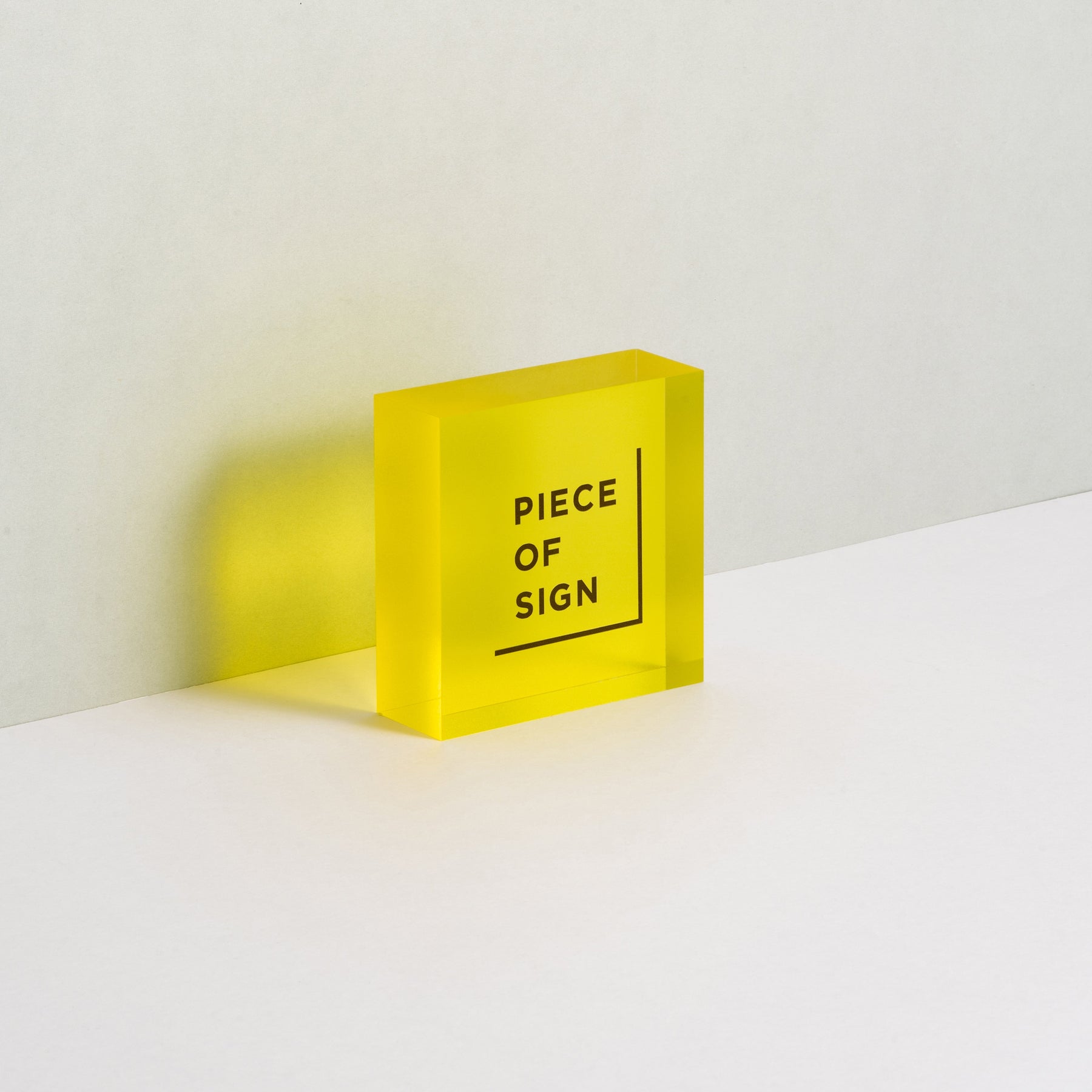 COUNTER / TABLE TOP SIGN - Acrylic Color Printing