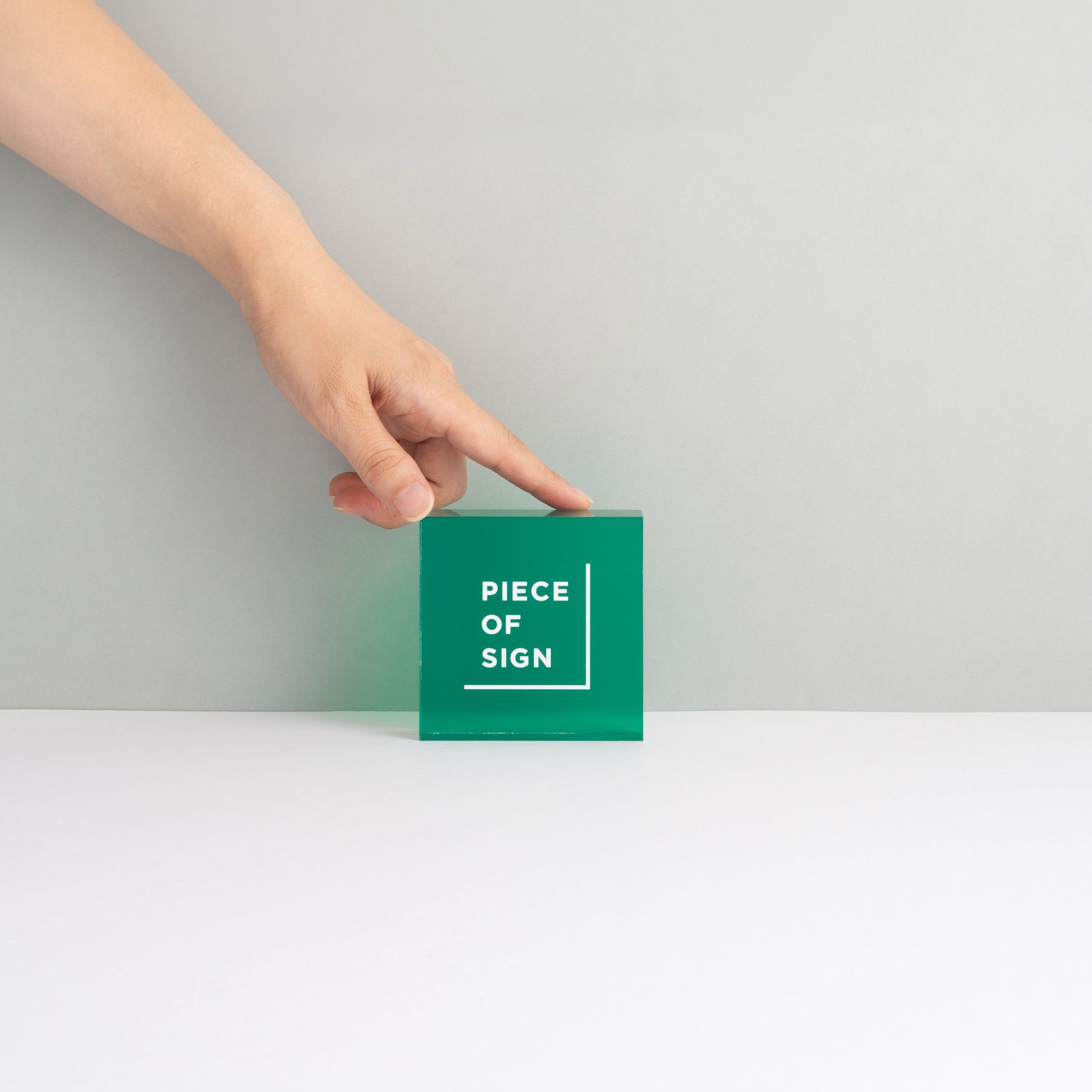 COUNTER / TABLE TOP SIGN - Acrylic Color Printing