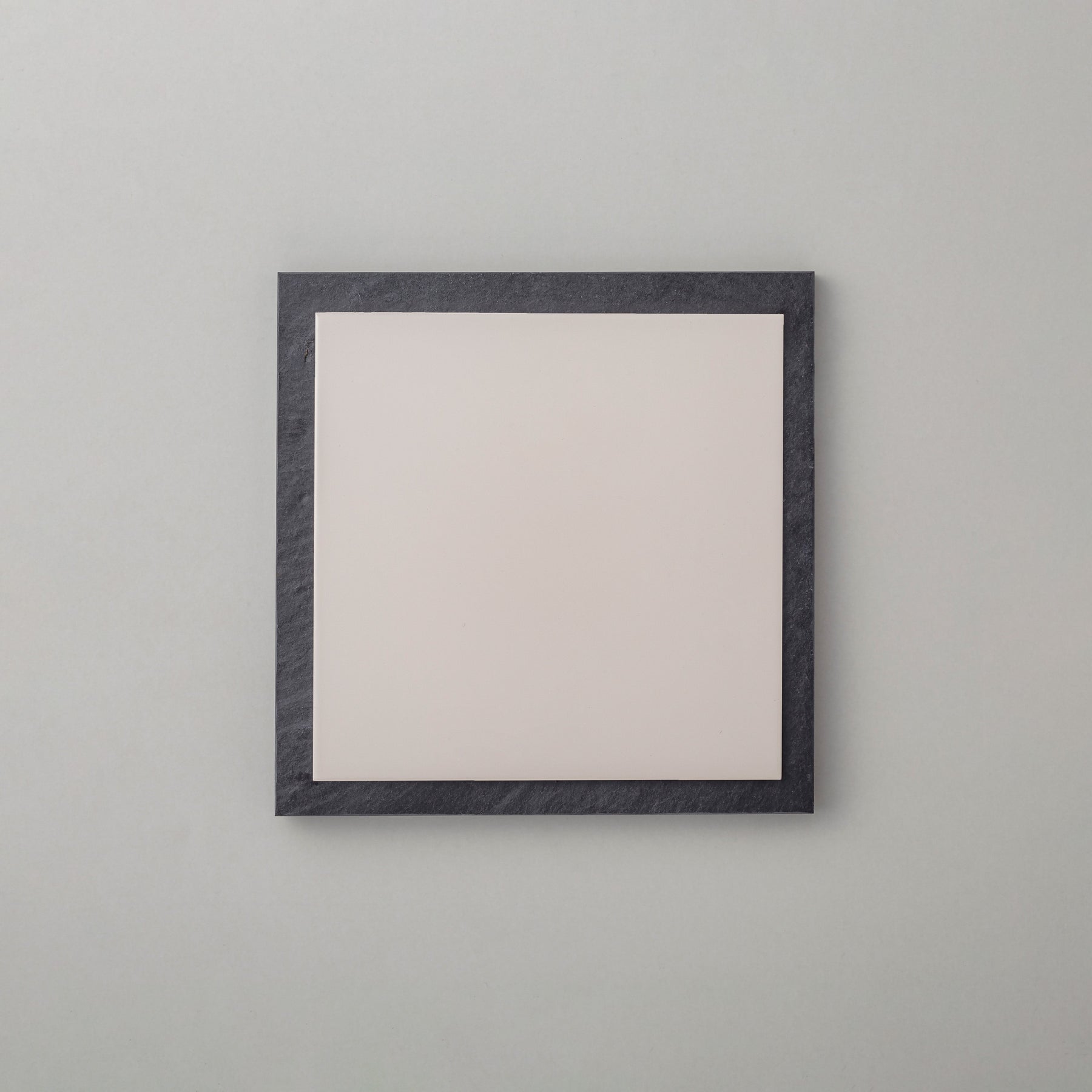 THE DOOR SIGN - Layering Materials