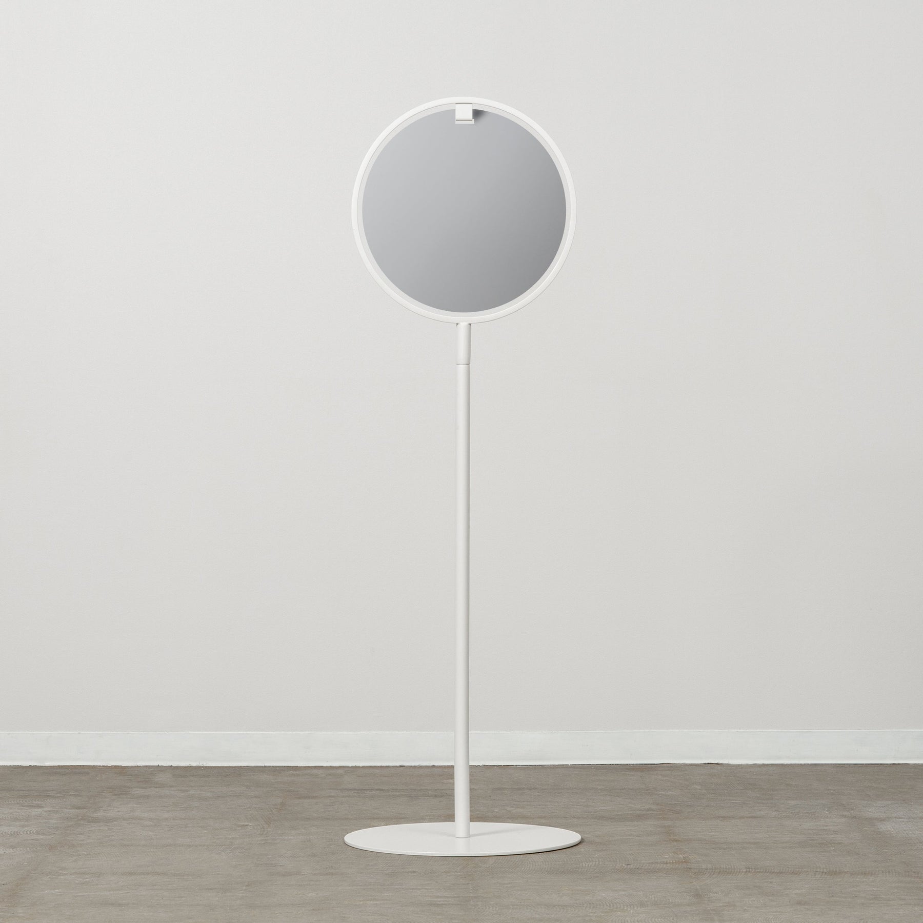 Round Frame Sidewalk Sign