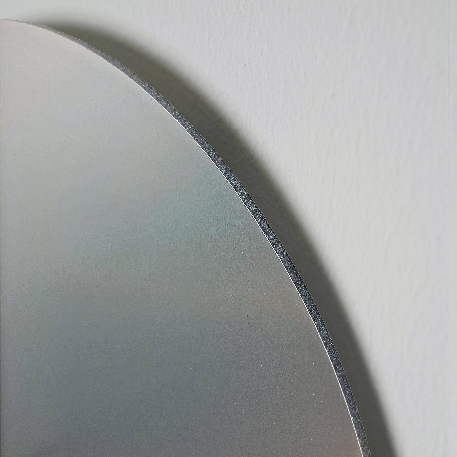 FLAT PLATE WALL SIGN