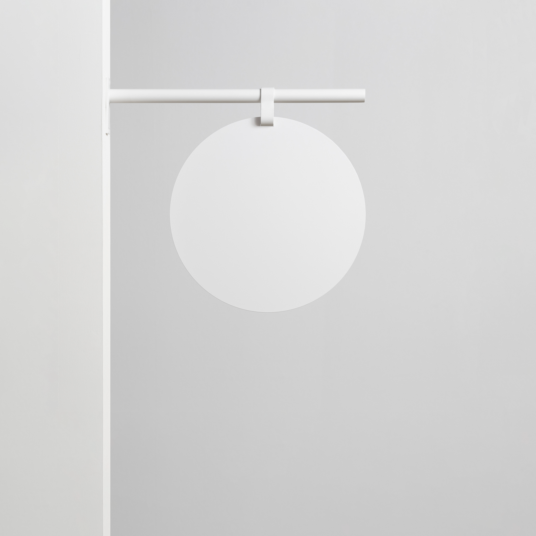 Projecting Hanging Sign - ROUND - 16"