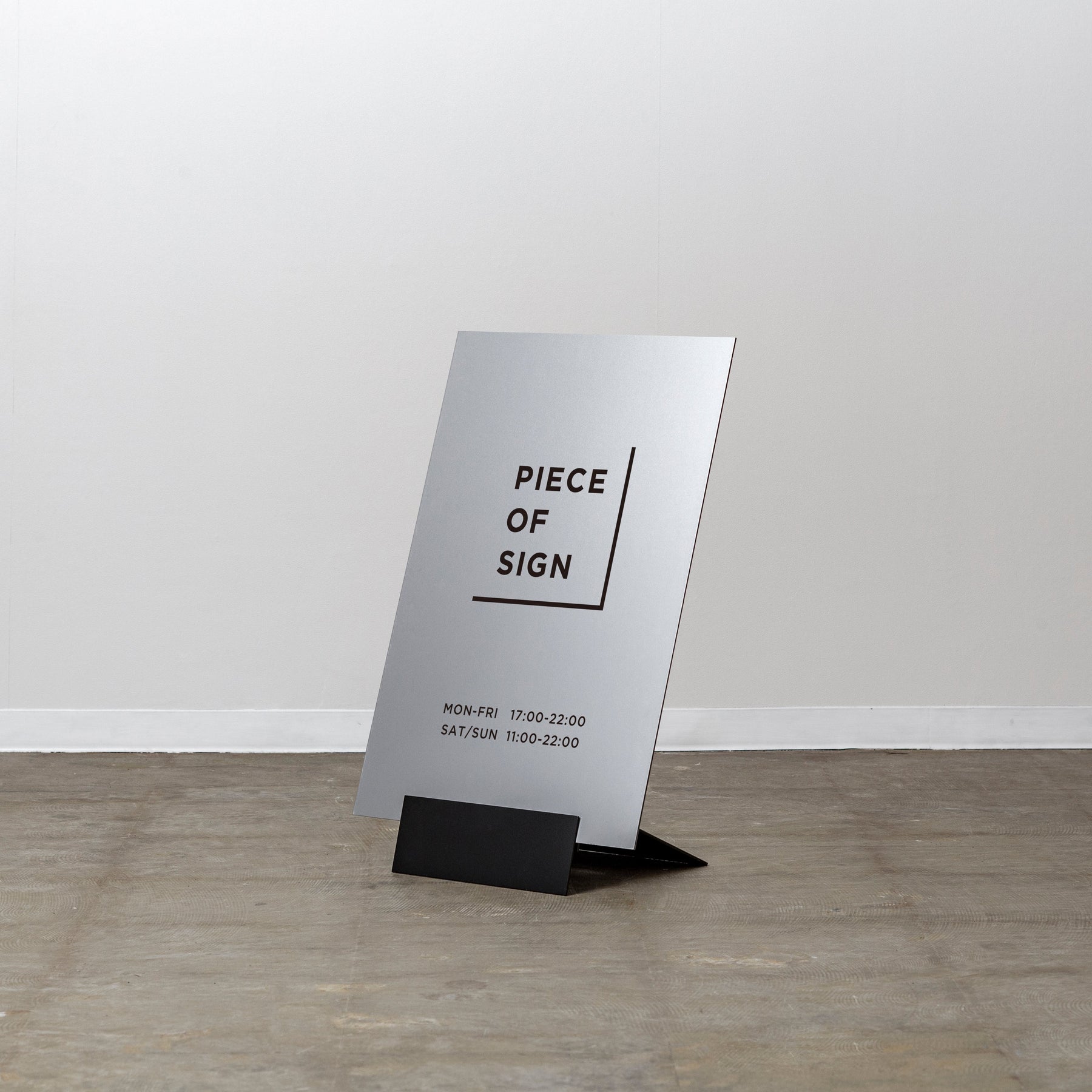Minimal Base Standing Sign L-SIZE