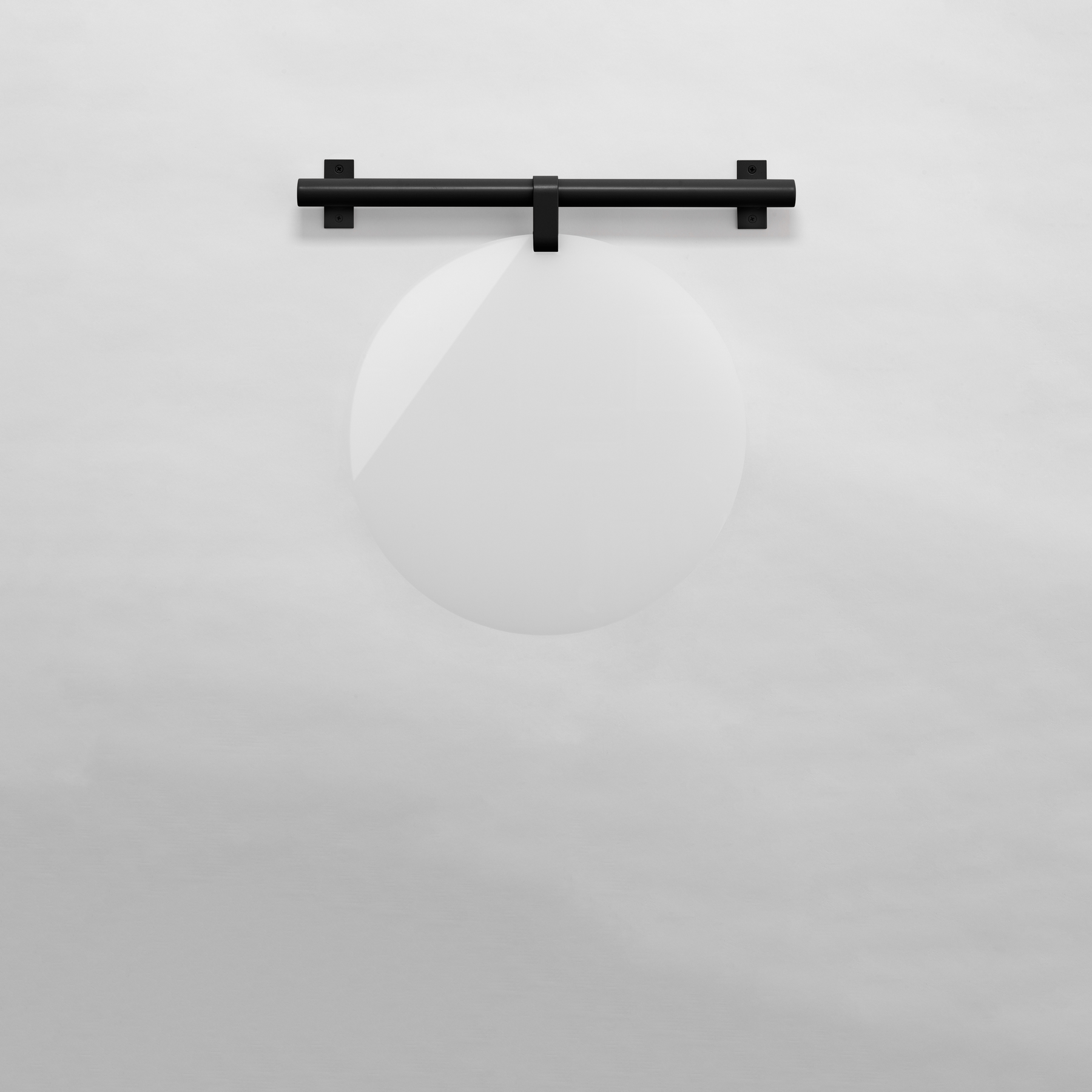 Hanging Wall Sign - ROUND - 16"