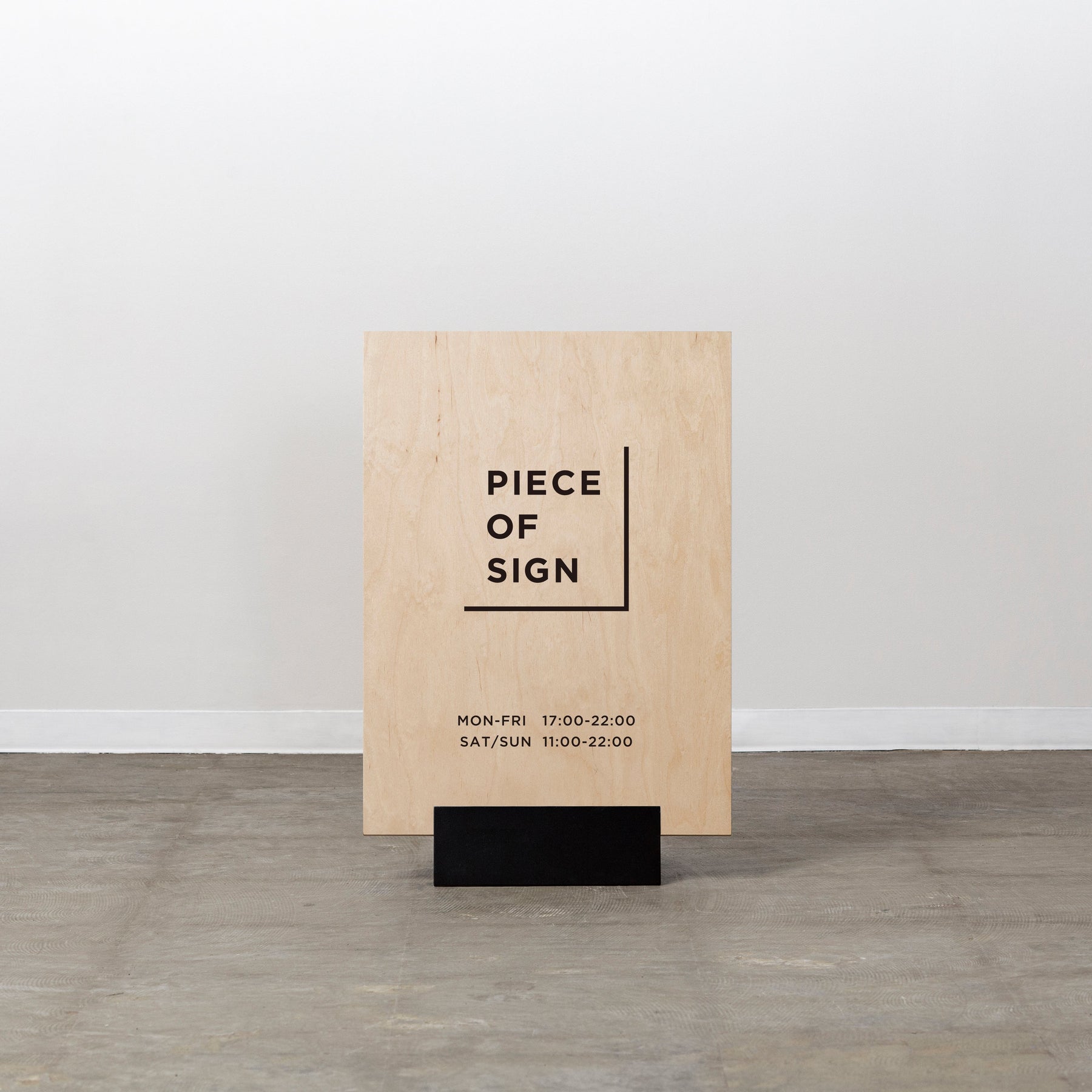 Minimal Base Standing Sign L-SIZE