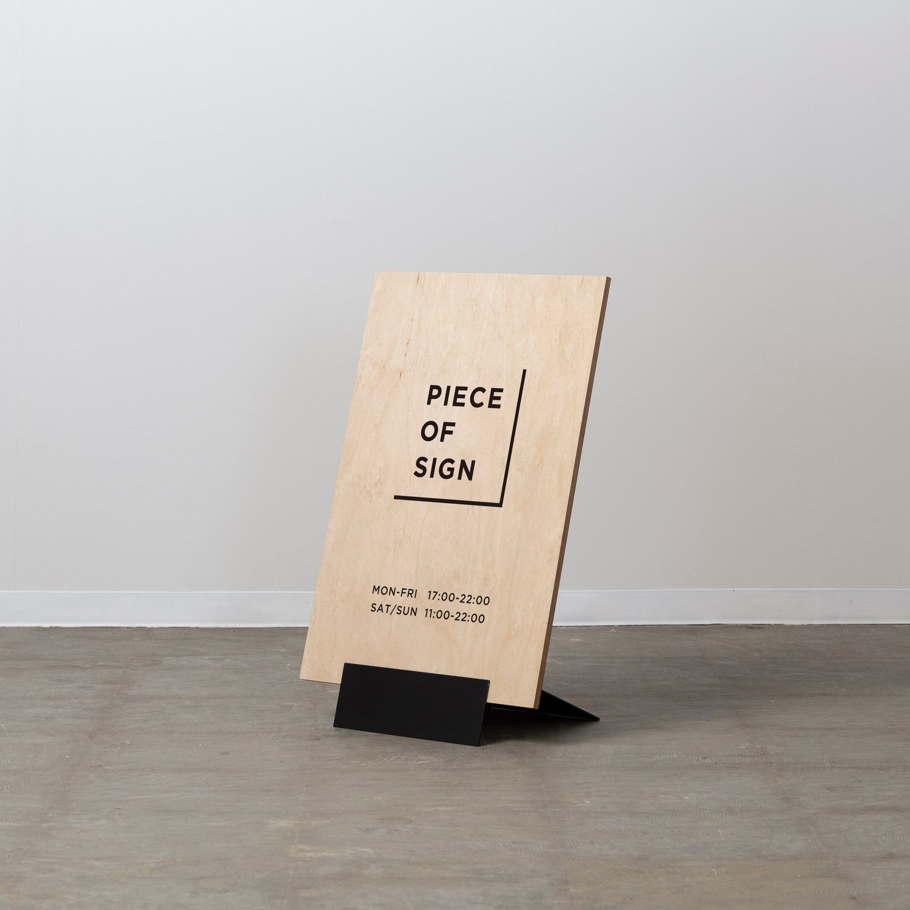 Minimal Base Standing Sign L-SIZE