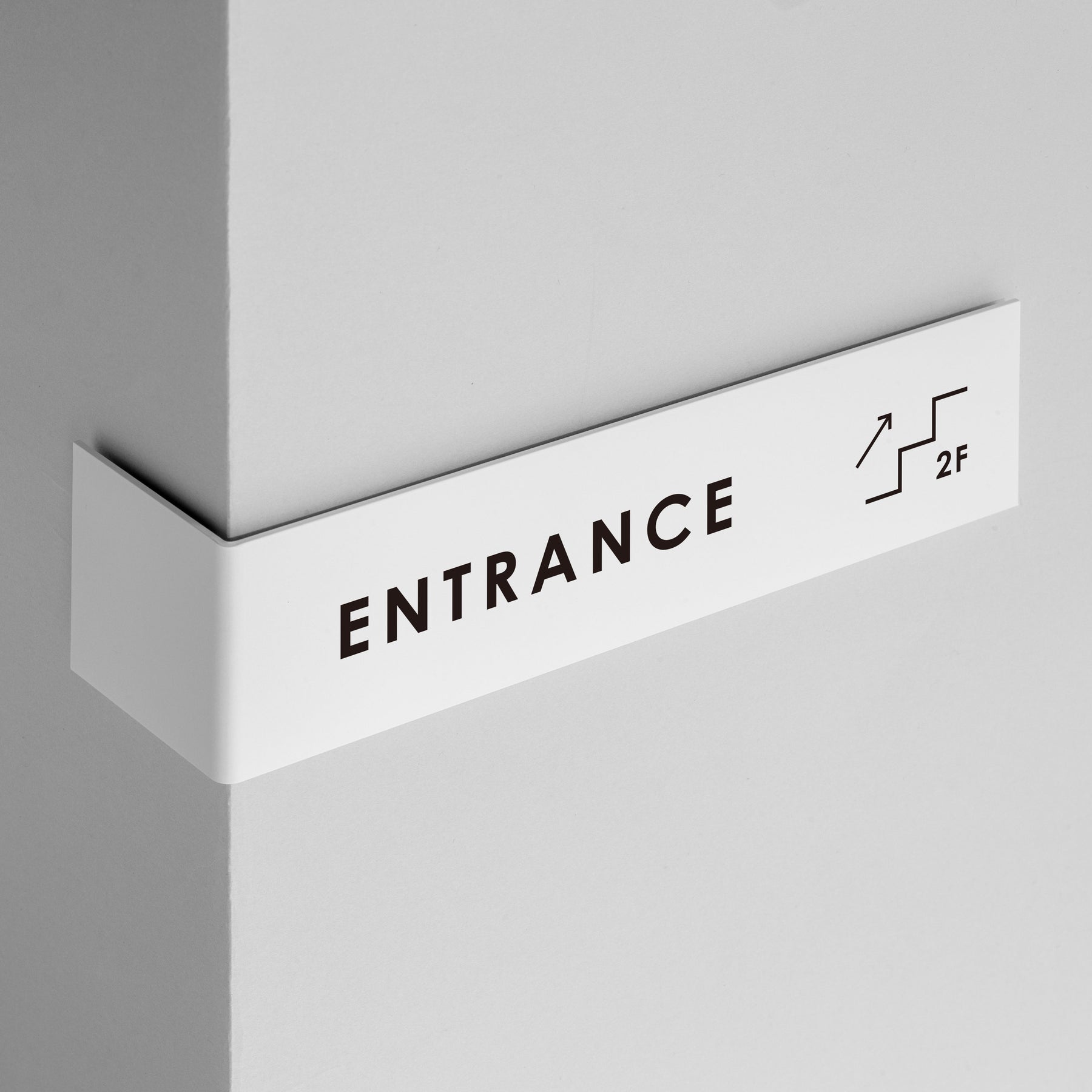 L-SHAPED CORNER SIGN